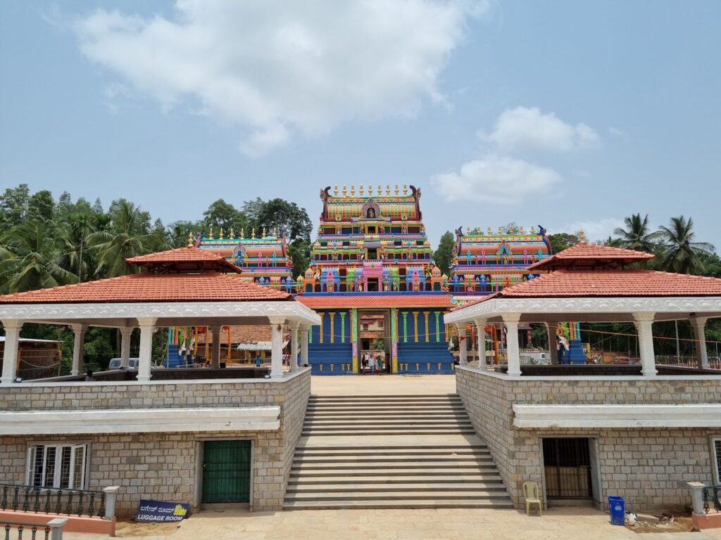 Sri Sharada Lakshmi Narasimha Peetam & Temple : Sringeri