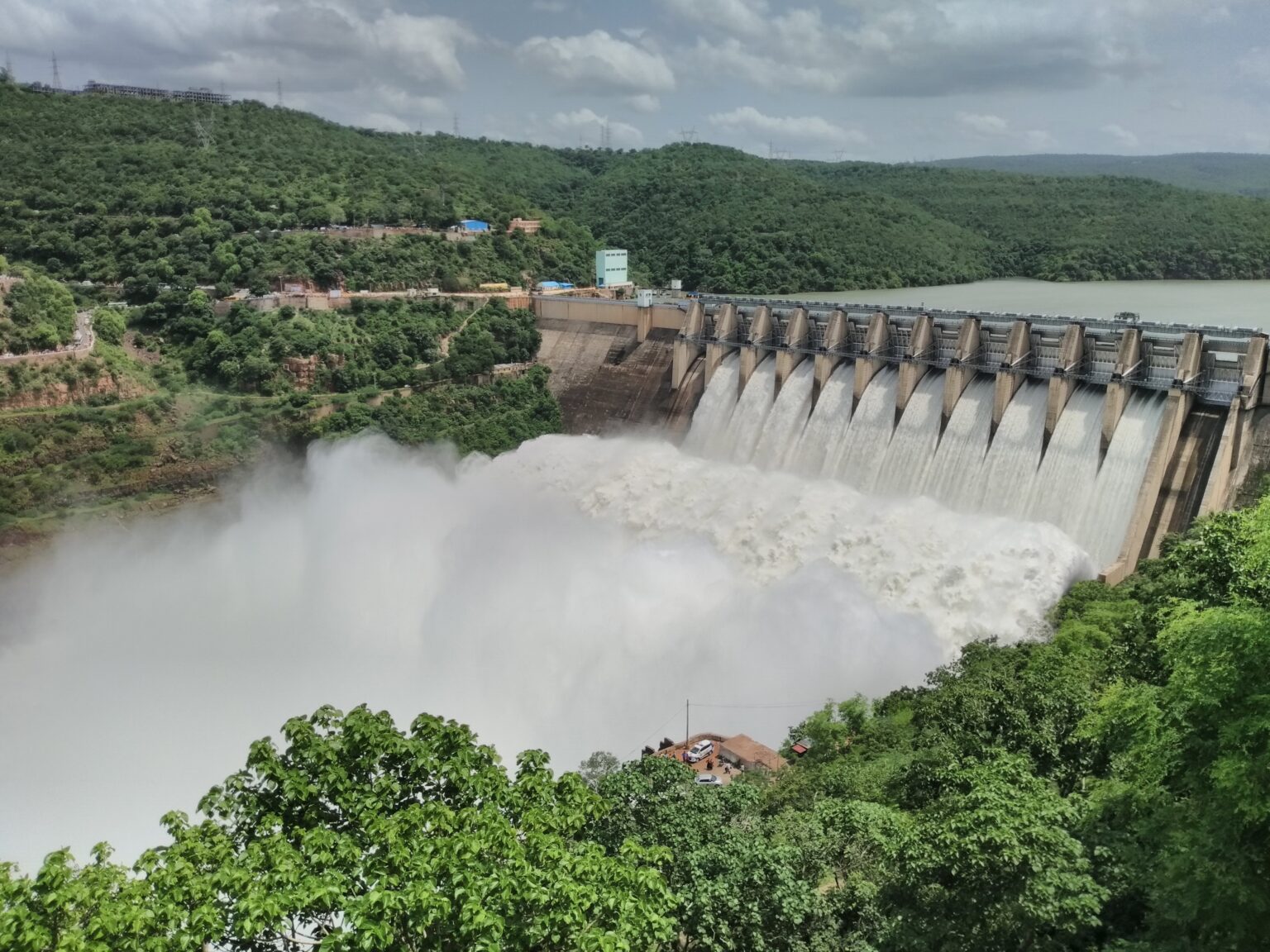 Srisailam Dam – Krishna River - Travel